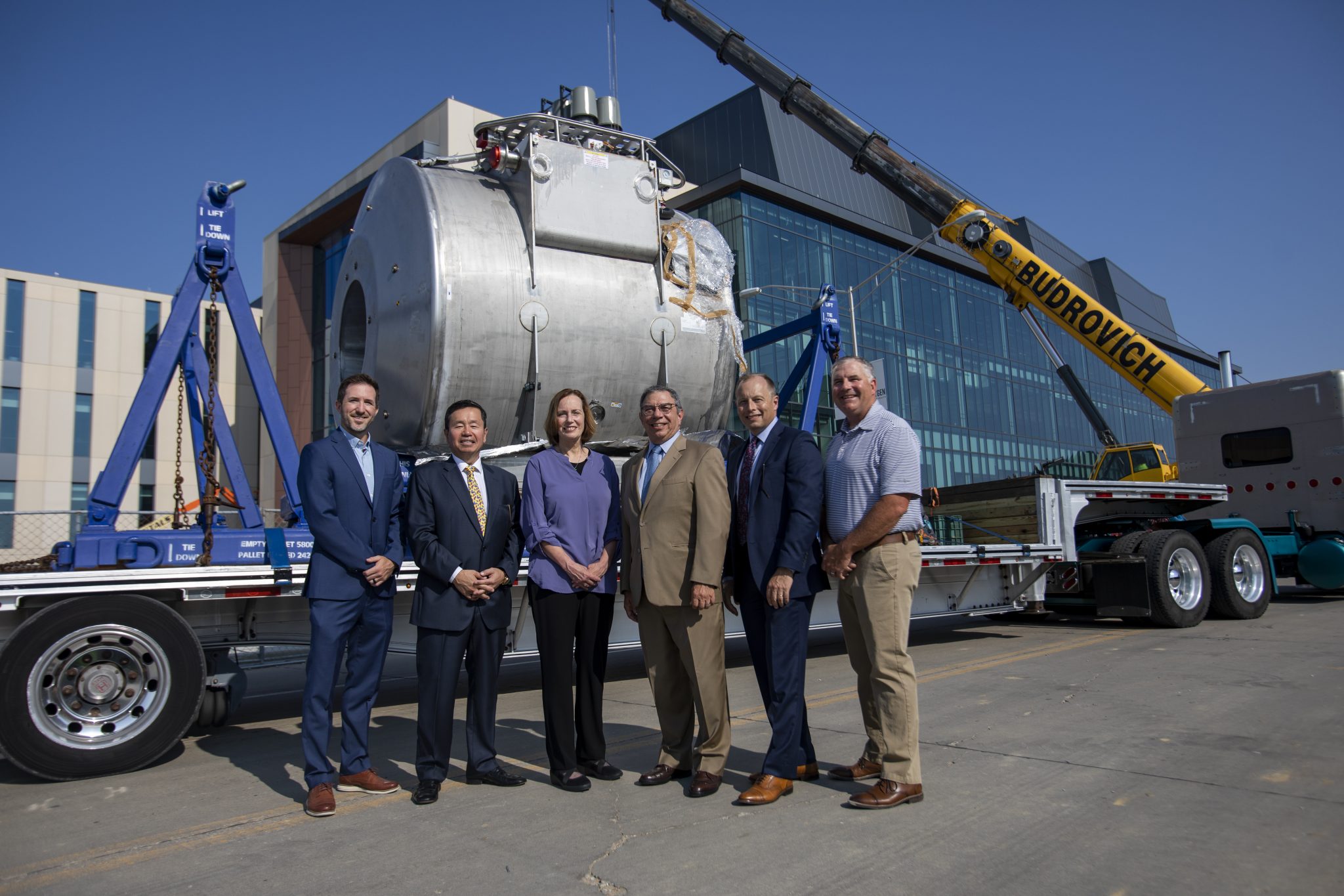 The Siemens Healthineers MAGNETOM Terra 7T MRI Scanner is here ...